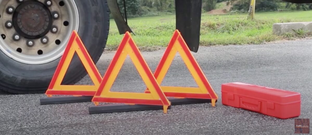 dot warning triangle kit Archives - Traffic Safety Resource Center