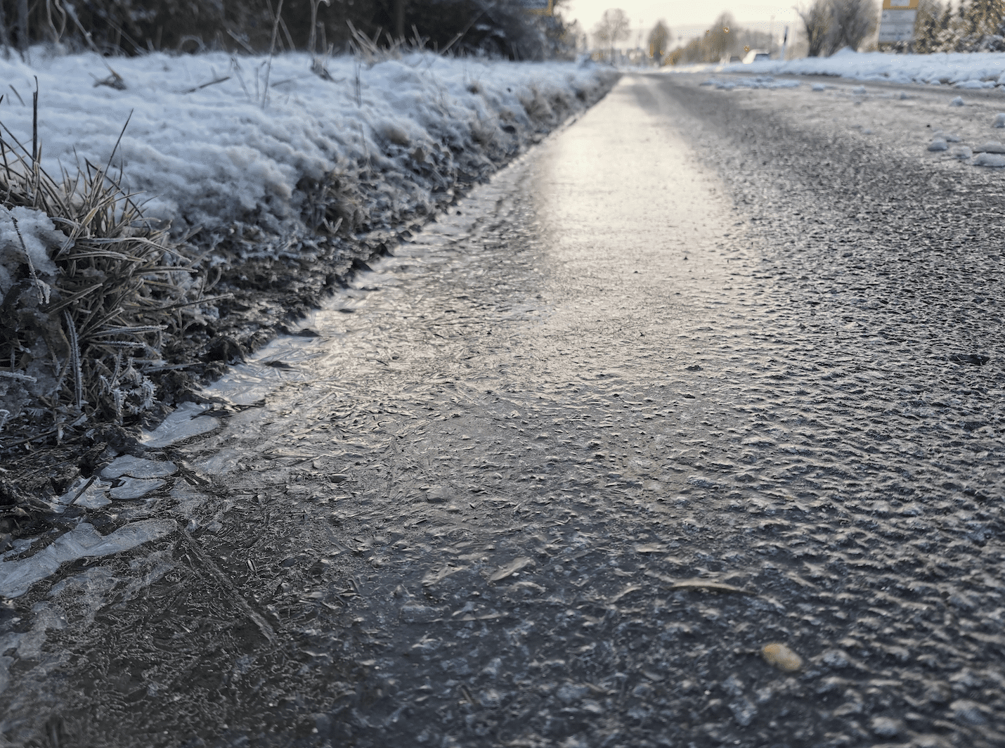 Black Ice Explained: Why It’s So Dangerous (and How Drivers Can Stay ...